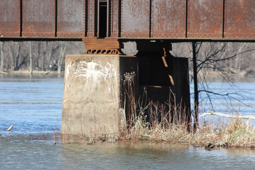 Dmande Tete Des Morts Creek Bridge